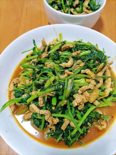 炒香菜怎么炒好吃_炒香菜的做法大全窍门-第3张图片-山城妙识 炒香菜怎么炒好吃_炒香菜的做法大全窍门-第3张图片-山城妙识