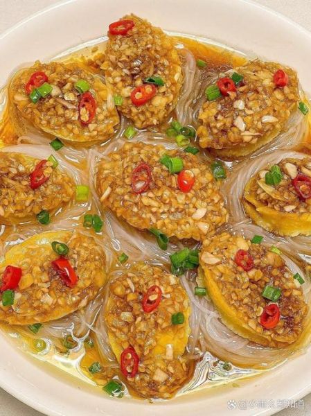 蒜蓉粉丝蒸鲍鱼怎么做_蒜蓉粉丝蒸鲍鱼蒸几分钟-第3张图片-山城妙识