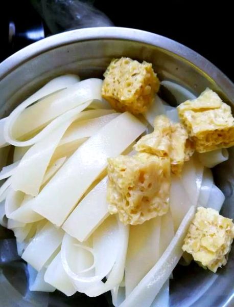 自制面皮怎么做_家常面皮的做法步骤-第2张图片-山城妙识 自制面皮怎么做_家常面皮的做法步骤-第2张图片-山城妙识