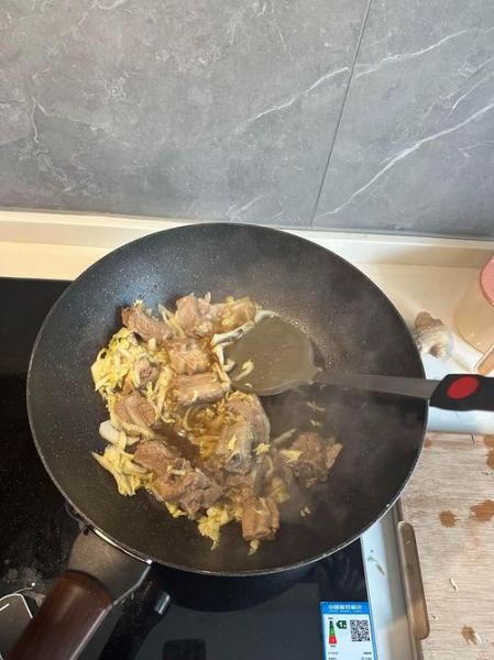 家庭炖排骨简单做法大全集_新手零失败步骤-第2张图片-山城妙识