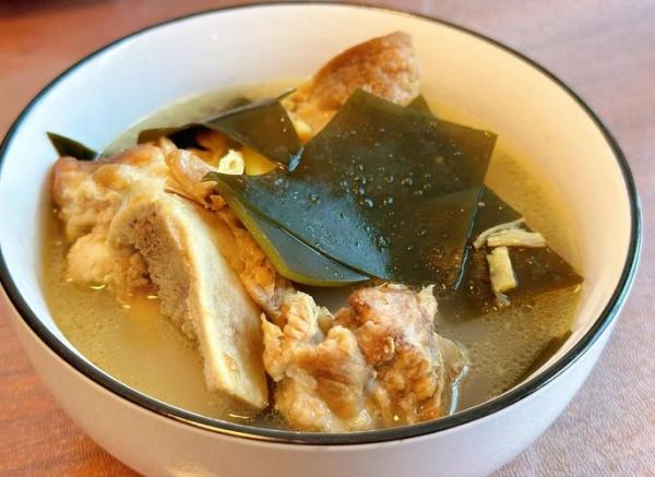 炖海带排骨汤怎么做_海带排骨汤需要焯水吗-第2张图片-山城妙识