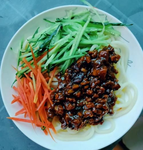 炸酱面的酱怎么炒_炸酱面酱的做法-第1张图片-山城妙识 炸酱面的酱怎么炒_炸酱面酱的做法-第1张图片-山城妙识