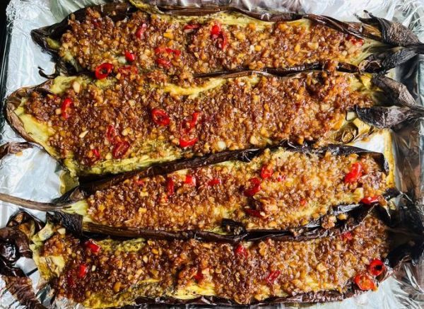 蒜蓉烤茄子怎么做_蒜蓉烤茄子烤箱温度时间-第2张图片-山城妙识 蒜蓉烤茄子怎么做_蒜蓉烤茄子烤箱温度时间-第2张图片-山城妙识