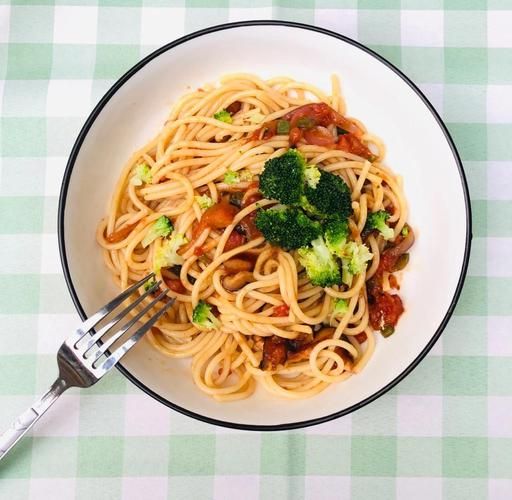 正宗意大利面怎么做_意大利面煮多久才筋道-第1张图片-山城妙识 正宗意大利面怎么做_意大利面煮多久才筋道-第1张图片-山城妙识