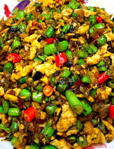 外婆菜炒鸡蛋怎么做_外婆菜炒鸡蛋的家常做法-第1张图片-山城妙识 外婆菜炒鸡蛋怎么做_外婆菜炒鸡蛋的家常做法-第1张图片-山城妙识