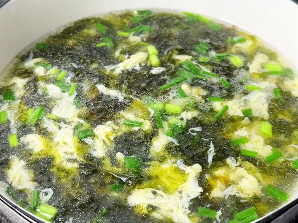 鸡蛋紫菜汤怎么做_鸡蛋紫菜汤的做法步骤-第3张图片-山城妙识 鸡蛋紫菜汤怎么做_鸡蛋紫菜汤的做法步骤-第3张图片-山城妙识
