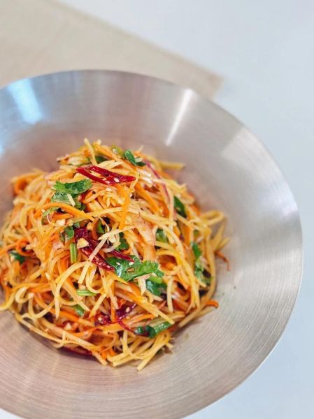 凉拌土豆丝怎么做最好吃_凉拌土豆丝要不要焯水-第1张图片-山城妙识 凉拌土豆丝怎么做最好吃_凉拌土豆丝要不要焯水-第1张图片-山城妙识