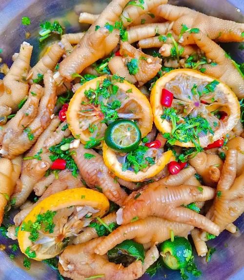 白凤爪怎么凉拌好吃_白凤爪凉拌做法大全-第1张图片-山城妙识