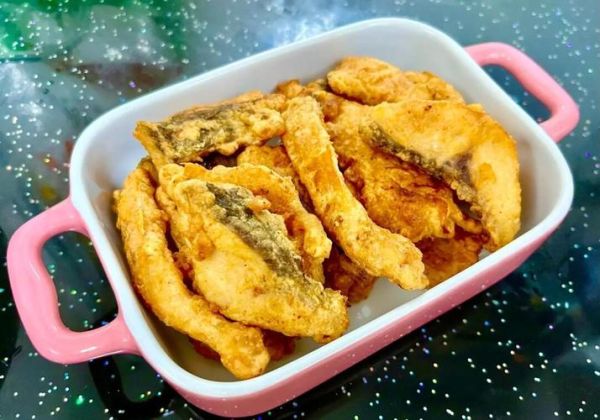 草鱼裹面粉油炸怎么做_草鱼裹面粉油炸多久才熟-第1张图片-山城妙识 草鱼裹面粉油炸怎么做_草鱼裹面粉油炸多久才熟-第1张图片-山城妙识
