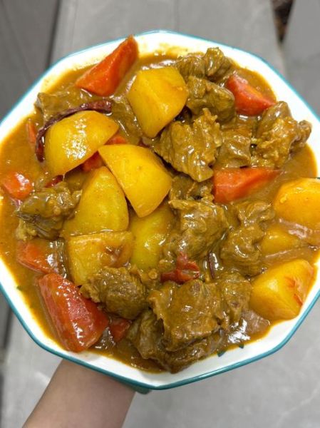 咖喱牛肉土豆怎么做好吃_咖喱粉用量多少合适-第2张图片-山城妙识 咖喱牛肉土豆怎么做好吃_咖喱粉用量多少合适-第2张图片-山城妙识
