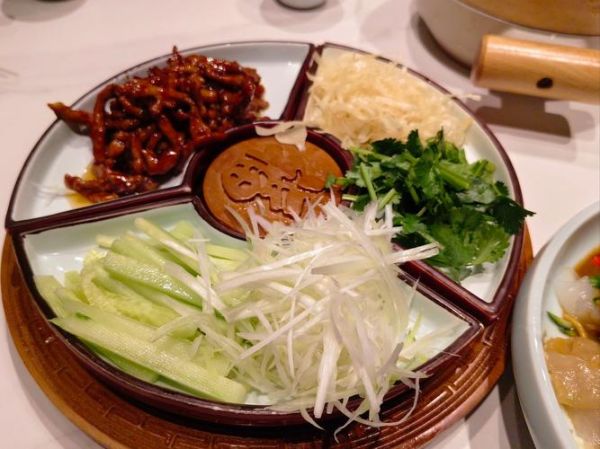 东北春饼的配菜有哪些_经典搭配推荐-第3张图片-山城妙识 东北春饼的配菜有哪些_经典搭配推荐-第3张图片-山城妙识