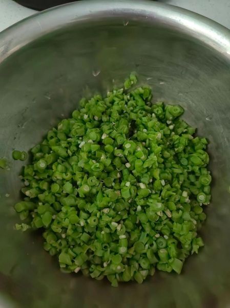 猪肉莲菜饺子馅怎么做_莲菜饺子馅怎么调才脆嫩-第2张图片-山城妙识