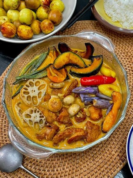 咖喱饭配菜有哪些_咖喱饭配菜怎么选-第2张图片-山城妙识 咖喱饭配菜有哪些_咖喱饭配菜怎么选-第2张图片-山城妙识