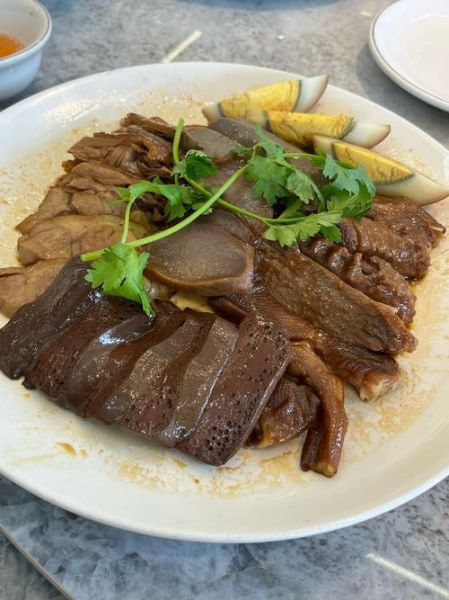 卤水拼盘怎么做_卤水拼盘配方比例-第2张图片-山城妙识