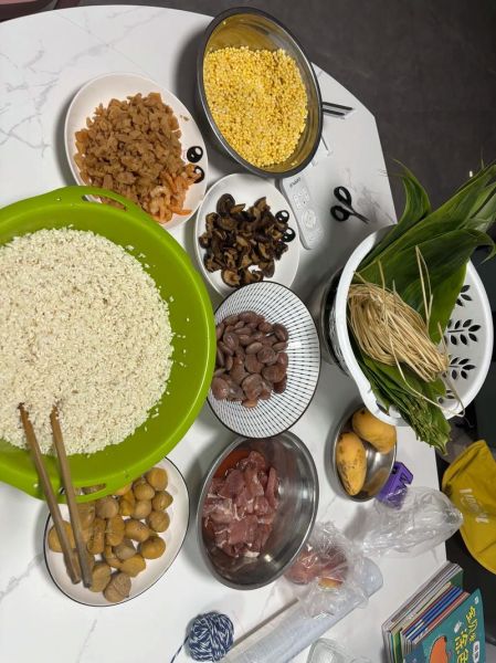 粽子怎么包_糯米与配料比例是多少-第2张图片-山城妙识 粽子怎么包_糯米与配料比例是多少-第2张图片-山城妙识