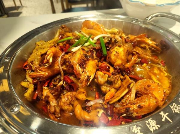 干锅香辣虾火锅怎么做_干锅香辣虾火锅底料哪个牌子好-第1张图片-山城妙识