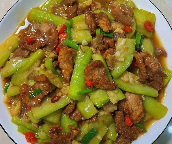 夏天吃什么肉菜不油腻_适合夏天吃的清淡肉菜有哪些-第1张图片-山城妙识 夏天吃什么肉菜不油腻_适合夏天吃的清淡肉菜有哪些-第1张图片-山城妙识