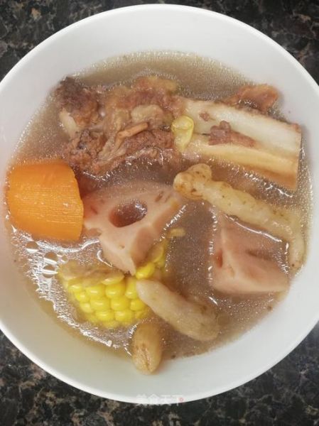 牛骨莲藕汤的做法_牛骨莲藕汤的功效与作用-第3张图片-山城妙识 牛骨莲藕汤的做法_牛骨莲藕汤的功效与作用-第3张图片-山城妙识