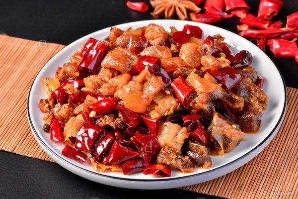 干煸兔肉怎么做才嫩_干煸兔肉要不要焯水-第3张图片-山城妙识