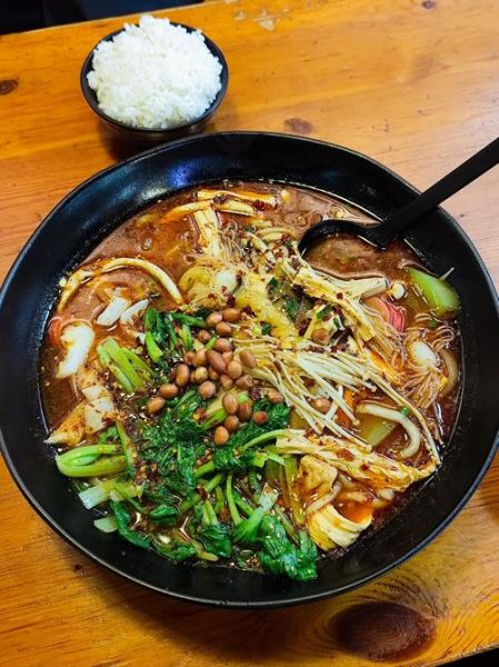 冒菜菜品图片大全_冒菜有哪些经典配菜-第1张图片-山城妙识