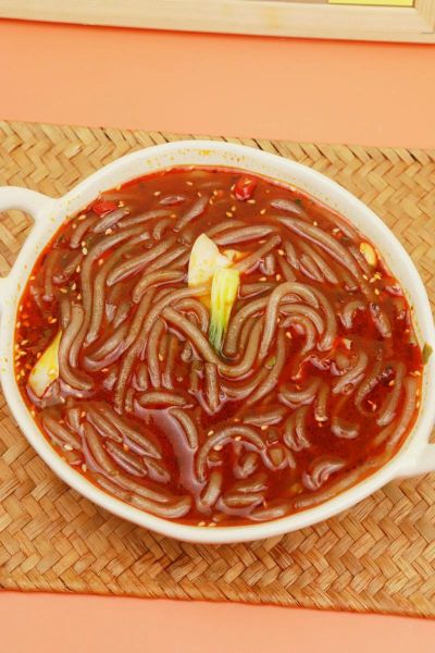 重庆酸辣粉哪里正宗_重庆酸辣粉怎么做才地道-第2张图片-山城妙识 重庆酸辣粉哪里正宗_重庆酸辣粉怎么做才地道-第2张图片-山城妙识