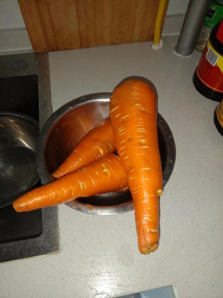 大红萝卜包子馅怎么做_大红萝卜包子馅的配方比例-第3张图片-山城妙识 大红萝卜包子馅怎么做_大红萝卜包子馅的配方比例-第3张图片-山城妙识