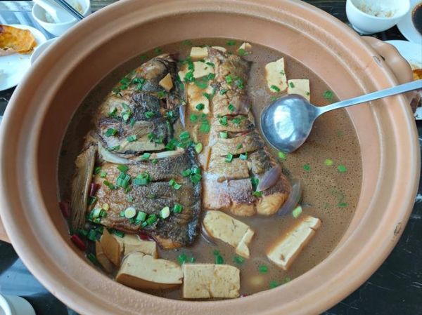 红烧嘎鱼炖豆腐的营养价值_怎么做才最健康-第2张图片-山城妙识 红烧嘎鱼炖豆腐的营养价值_怎么做才最健康-第2张图片-山城妙识