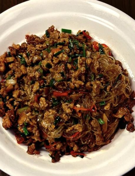 干捞粉丝怎么做_干捞粉丝和炒粉丝区别-第1张图片-山城妙识 干捞粉丝怎么做_干捞粉丝和炒粉丝区别-第1张图片-山城妙识