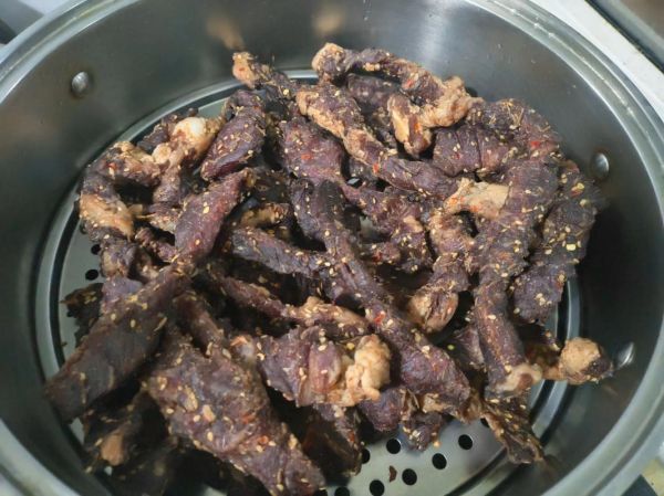 家庭自制牛肉干怎么做_牛肉干风干多久才安全-第2张图片-山城妙识 家庭自制牛肉干怎么做_牛肉干风干多久才安全-第2张图片-山城妙识