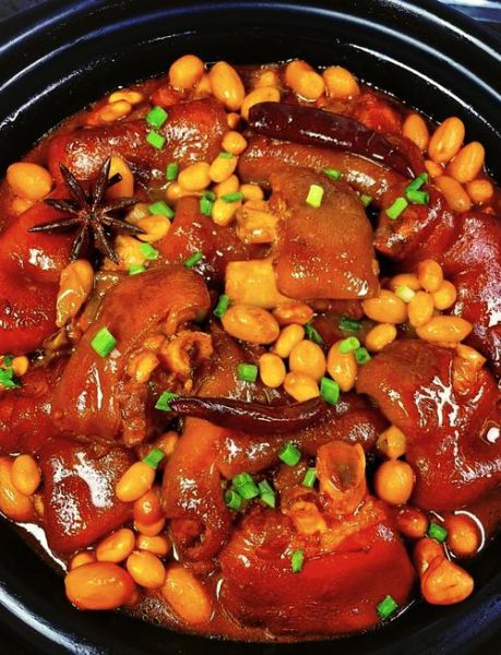 猪脚炖花生汤的做法_猪脚炖花生汤的功效-第1张图片-山城妙识 猪脚炖花生汤的做法_猪脚炖花生汤的功效-第1张图片-山城妙识