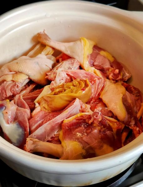 夏天炖老鸭汤放什么最好_老鸭汤放什么食材清热解暑-第2张图片-山城妙识 夏天炖老鸭汤放什么最好_老鸭汤放什么食材清热解暑-第2张图片-山城妙识