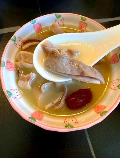 猪肚煮多久才熟_猪肚煮多长时间口感最佳-第1张图片-山城妙识 猪肚煮多久才熟_猪肚煮多长时间口感最佳-第1张图片-山城妙识