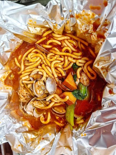 锡纸花甲粉多少钱一碗_锡纸花甲粉热量高吗-第1张图片-山城妙识 锡纸花甲粉多少钱一碗_锡纸花甲粉热量高吗-第1张图片-山城妙识