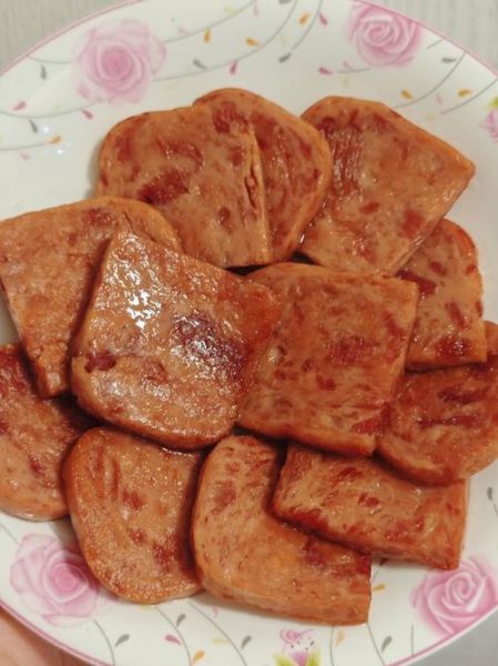 午餐肉怎么做好吃_午餐肉的做法大全-第1张图片-山城妙识 午餐肉怎么做好吃_午餐肉的做法大全-第1张图片-山城妙识