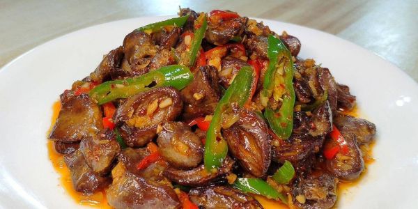 爆炒鸡心怎么做好吃_爆炒鸡心需要焯水吗-第2张图片-山城妙识