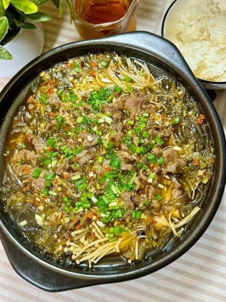 酸菜粉丝汤怎么做才好喝_酸菜粉丝汤的做法窍门-第2张图片-山城妙识