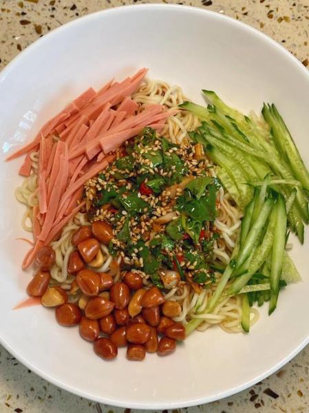 青拌面怎么做_青拌面家常做法步骤-第3张图片-山城妙识 青拌面怎么做_青拌面家常做法步骤-第3张图片-山城妙识