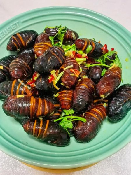 葱炒蚕蛹怎么做_蚕蛹炒多久才熟-第3张图片-山城妙识 葱炒蚕蛹怎么做_蚕蛹炒多久才熟-第3张图片-山城妙识