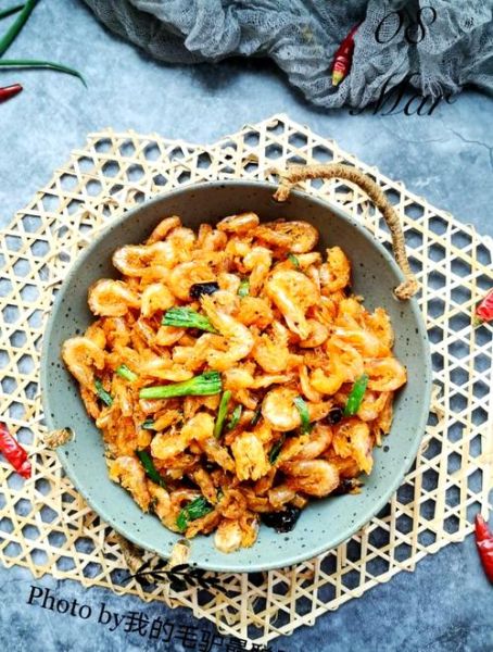 干炸小河虾怎么做_小河虾要不要去虾线-第1张图片-山城妙识 干炸小河虾怎么做_小河虾要不要去虾线-第1张图片-山城妙识